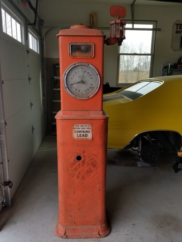 1931 – Musée de la STATION-SERVICE et de la POMPE…